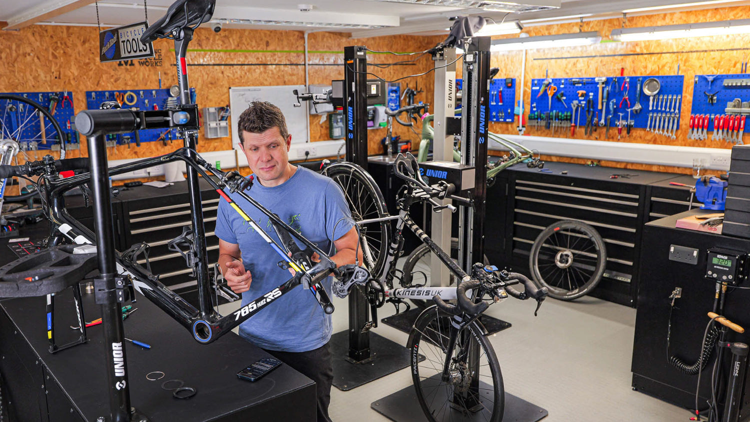 Custom Bike Builds – Mapdec Cycle Works